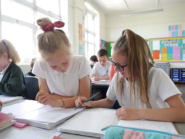 Careers at Knaphill Federation of Schools - Woking, United Kingdom ...