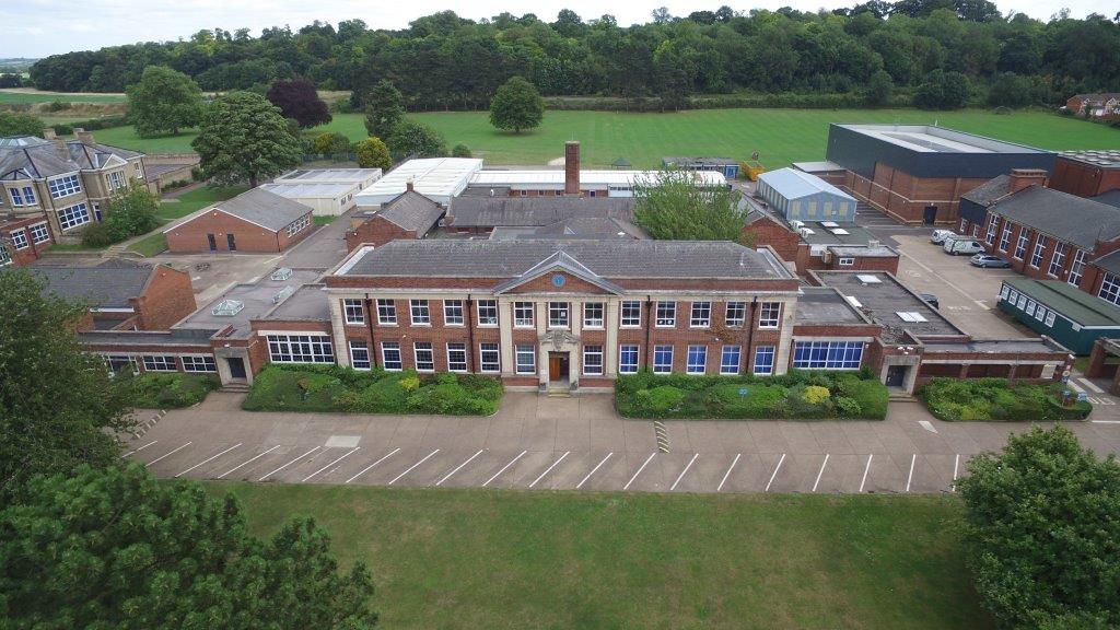 Queen Elizabeth's High School, Gainsborough Careers Site Eteach (18192)