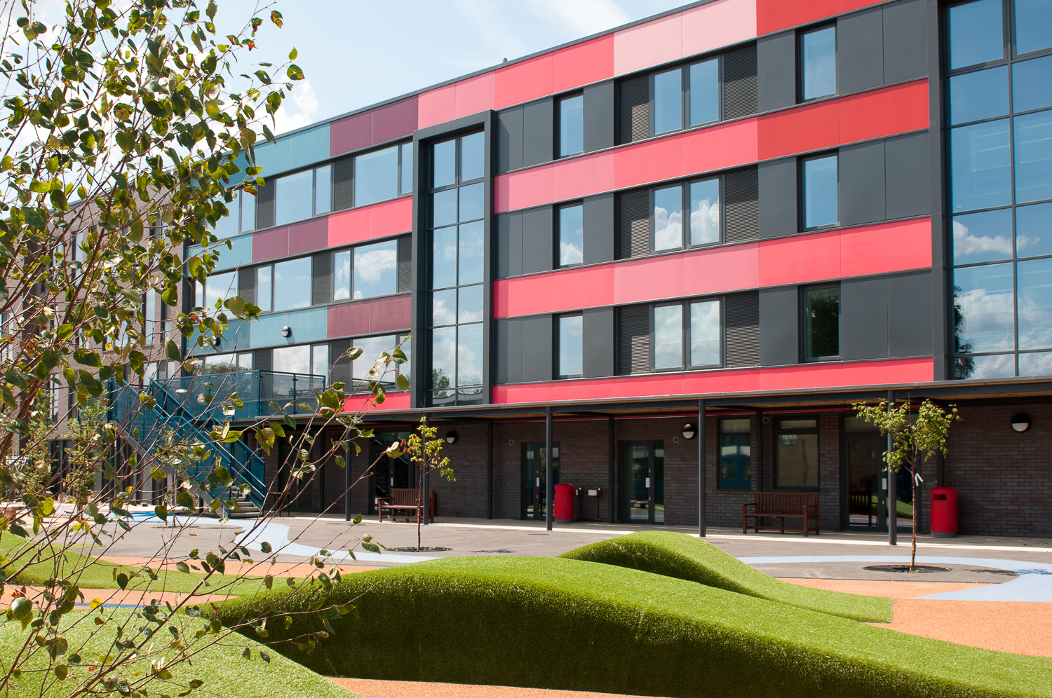 Careers at Dunraven School - London, United Kingdom, SW16 2QB | Eteach